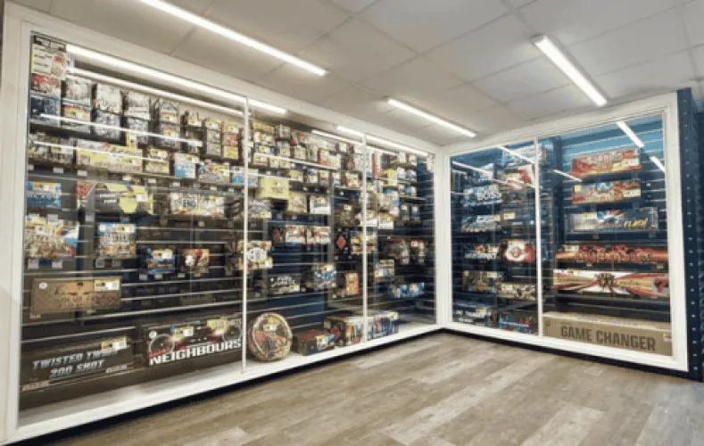 Buy Fireworks Online in UK - Sale at Dynamic Fireworks